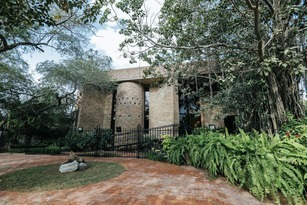 Locations Archive — Alvi Dental